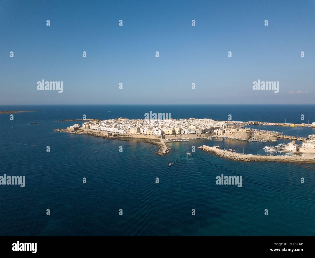 Puglia: Old city of Gallipoli view from air Stock Photo - Alamy