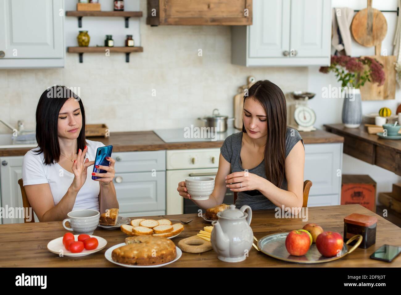 Human mouth talking hi-res stock photography and images - Alamy