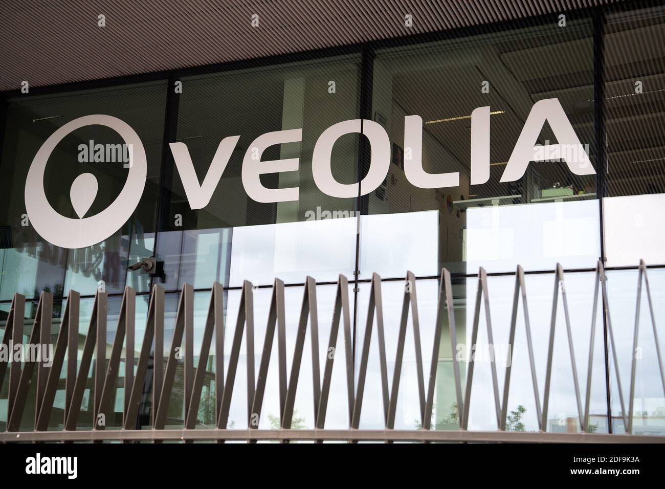 A shop sign of VEOLIA, on April 30, 2020 in Aubervilliers, France.Photo ...