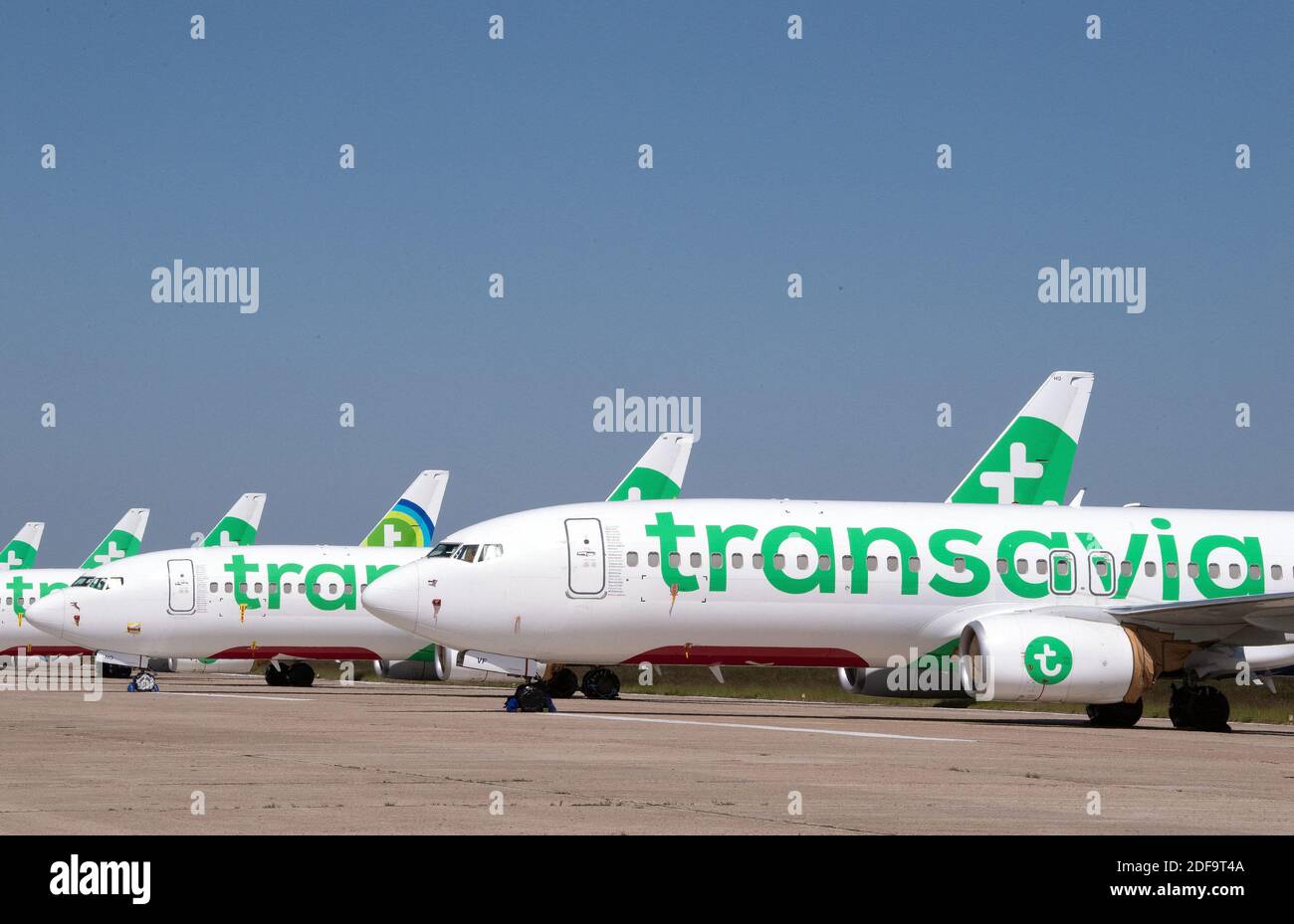 Orly transavia hi-res stock photography and images - Alamy