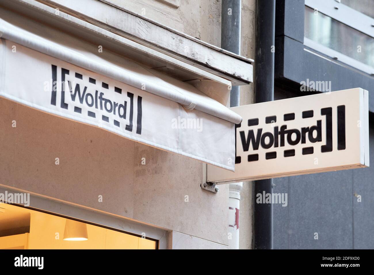 Wolford logo hi-res stock photography and images - Alamy