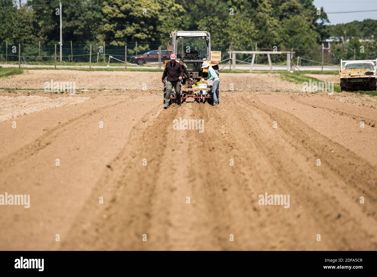 France paris drought hi-res stock photography and images - Alamy