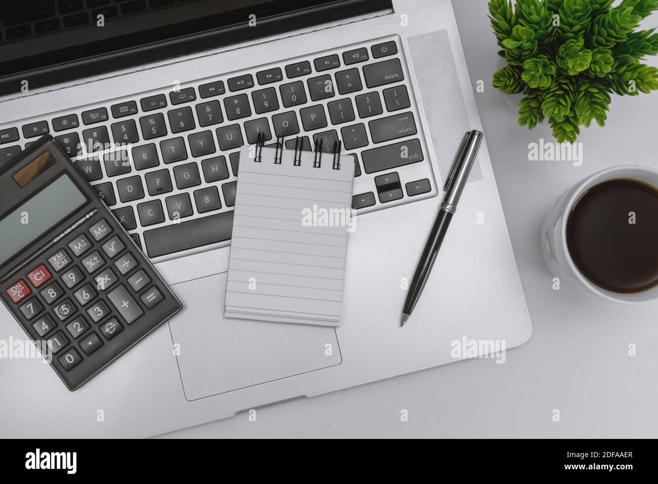 Desk organizer overhead hi-res stock photography and images - Alamy