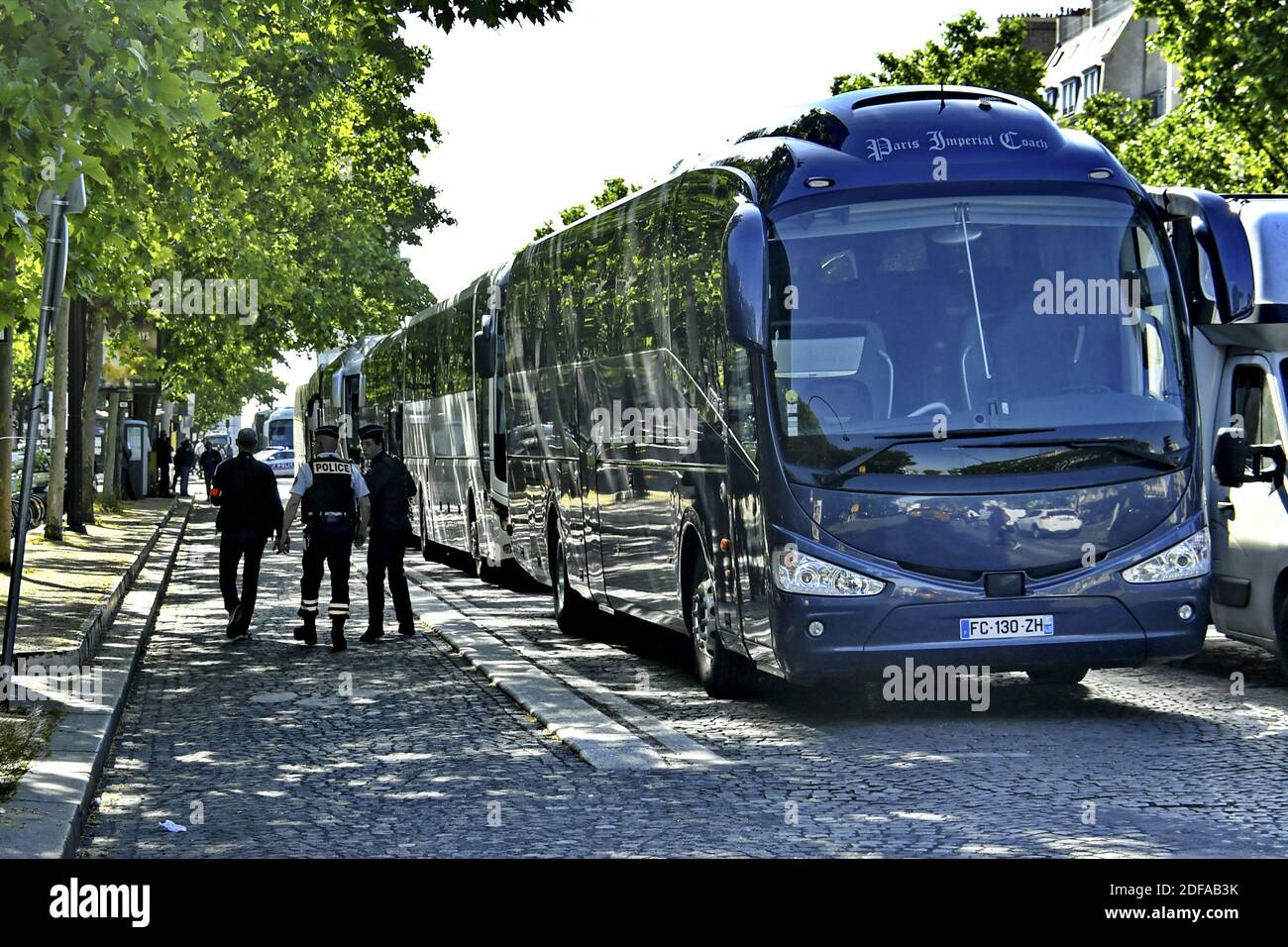Demonstration by French coach companies on the Avenue des Champs ...