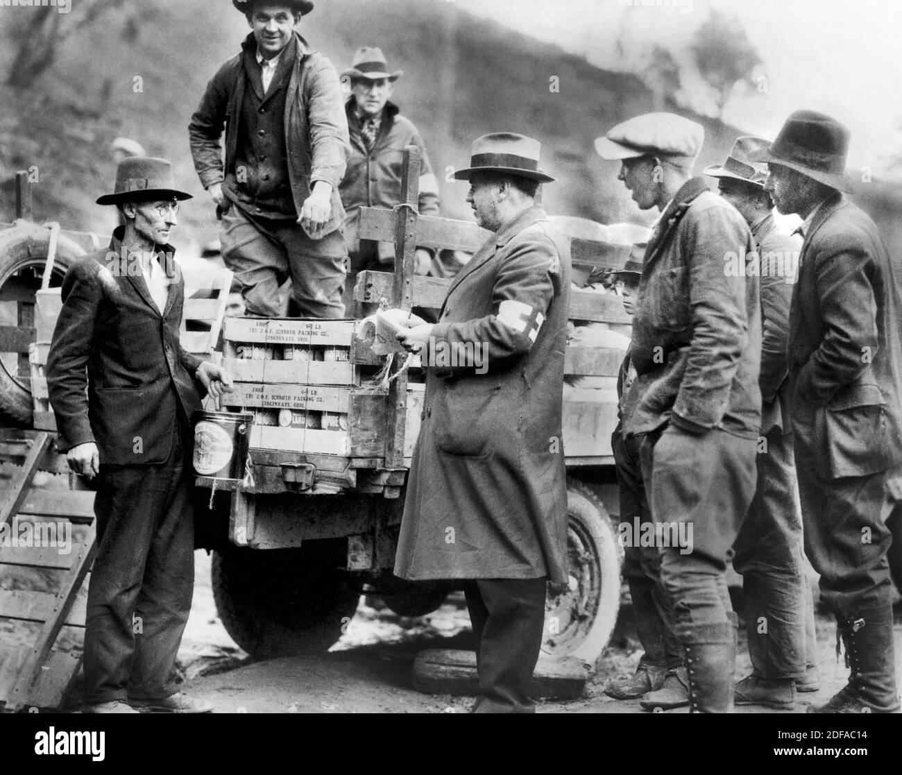 Kentucky rural community Black and White Stock Photos & Images - Alamy