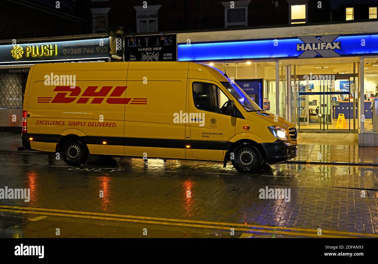 Bank delivery van hi-res stock photography and images - Alamy