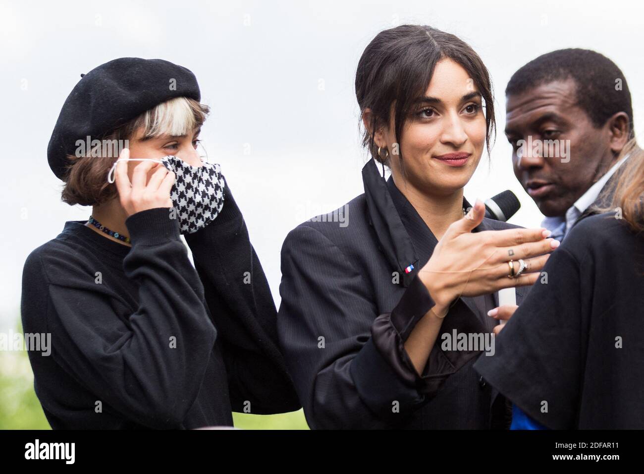 Singer Camelia Jordana and Claire Pommet dite Pomme - Tribute to George ...