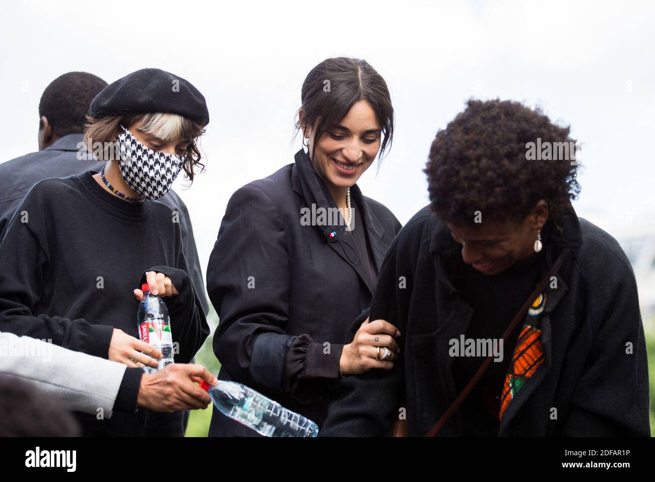 Singer Camelia Jordana and Claire Pommet dite Pomme - Tribute to George ...