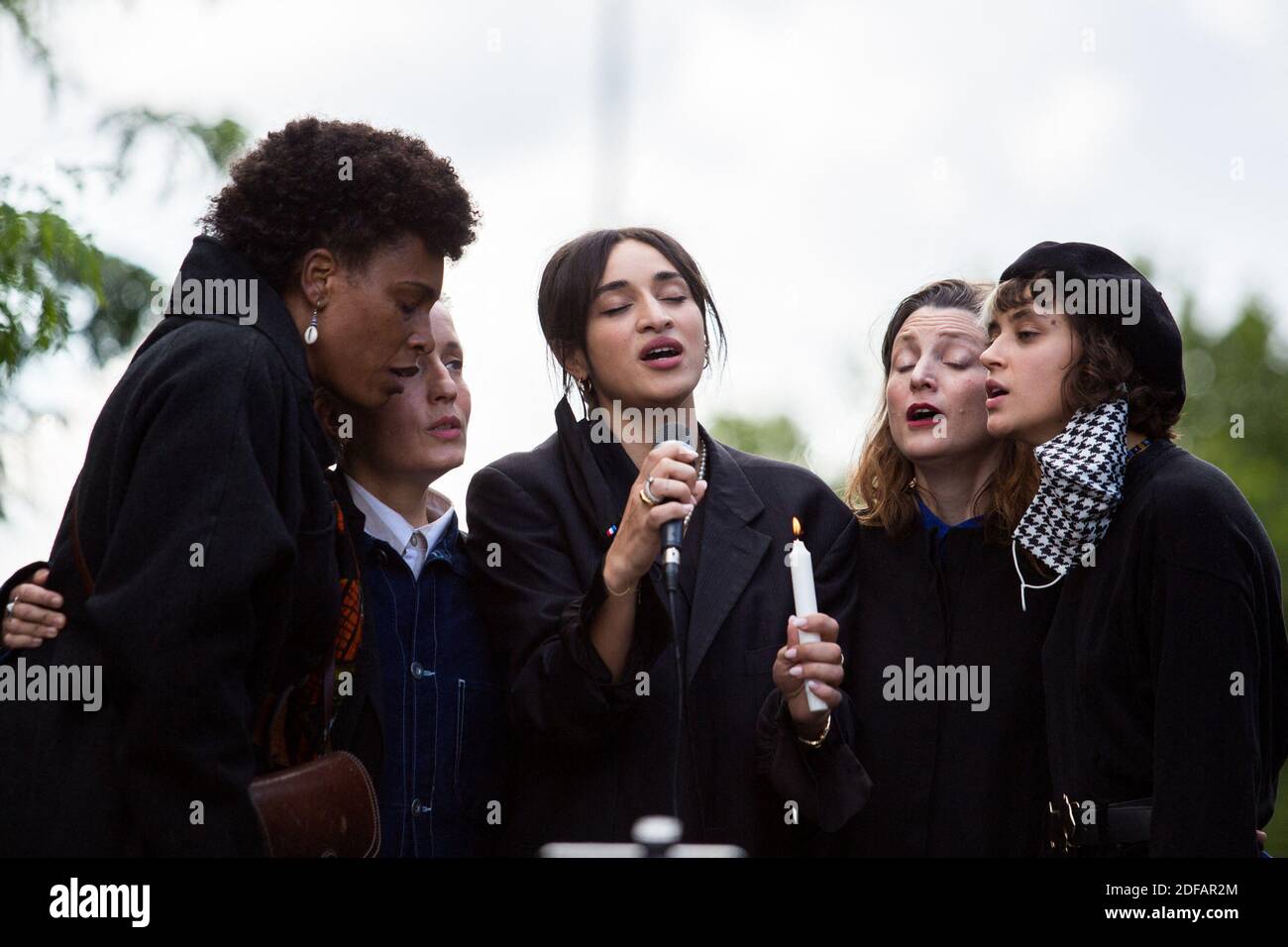 Singer Camelia Jordana and Claire Pommet dite Pomme - Tribute to George ...