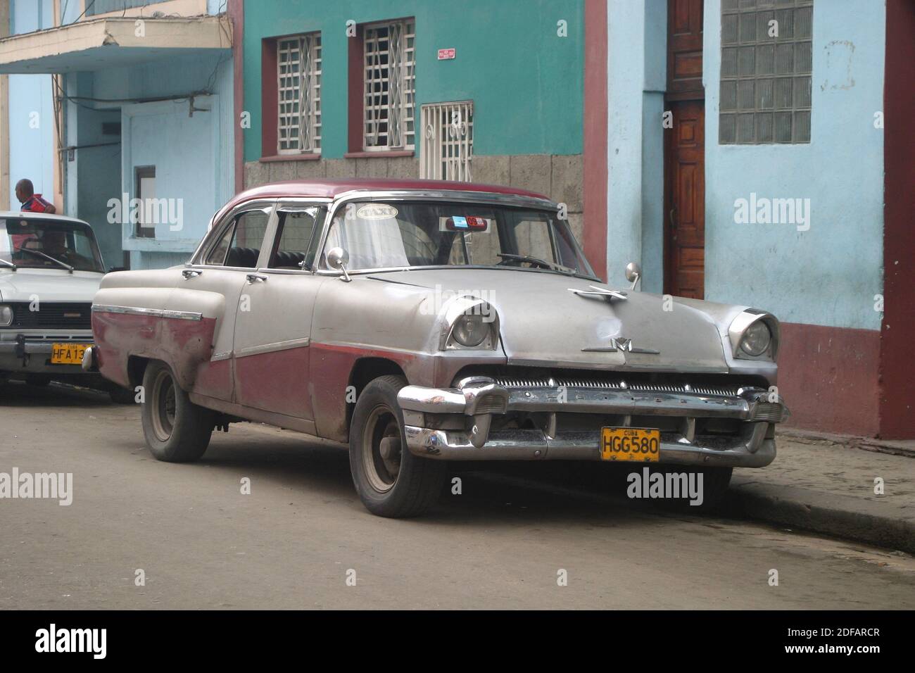 Old north American cars used in Cuba as Taxis: Almendron Stock Photo ...