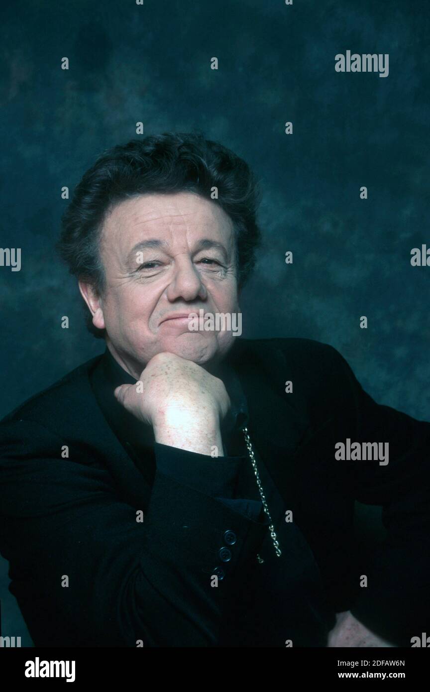 Has died at the age of 83 hi-res stock photography and images - Alamy