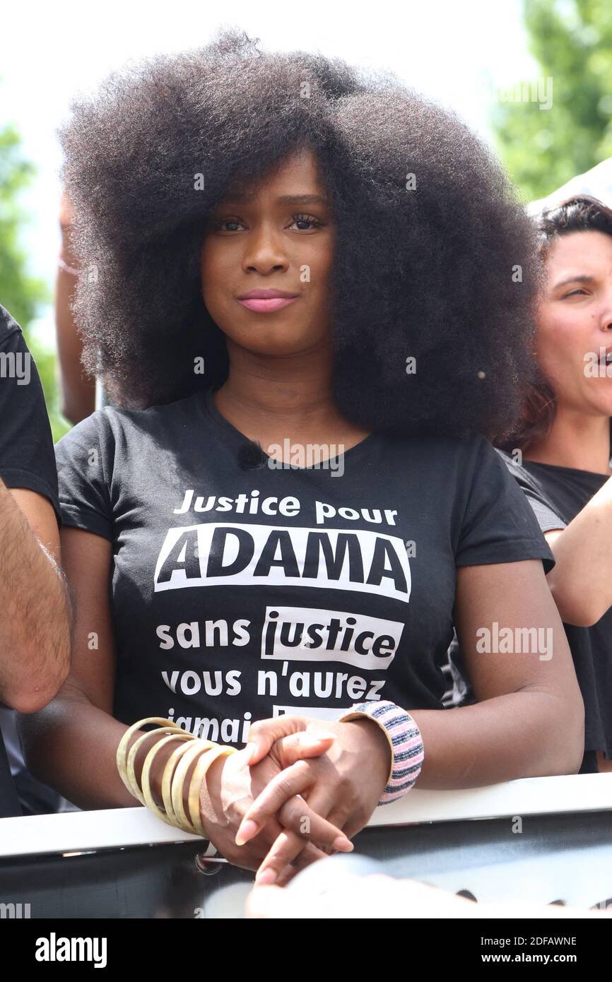 Assa Traore sister of Adama Traore - Thousands of demonstrators march ...