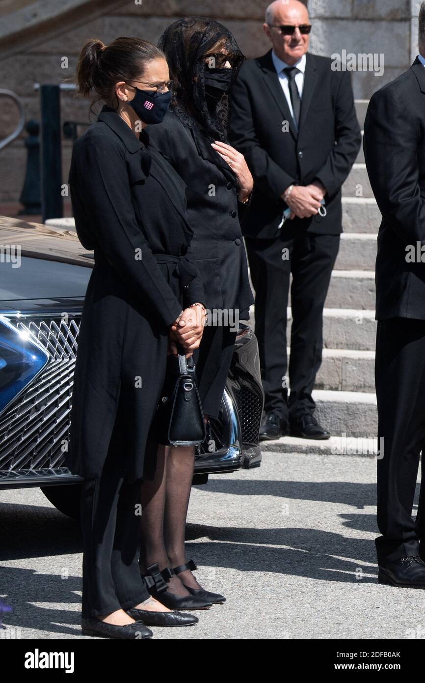 Princess Caroline of Hanover and Princess Stephanie of Monaco attend ...