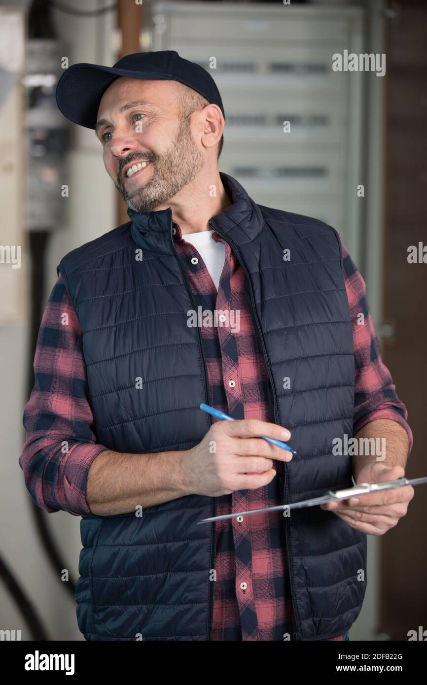 Close up data center worker hi-res stock photography and images - Alamy