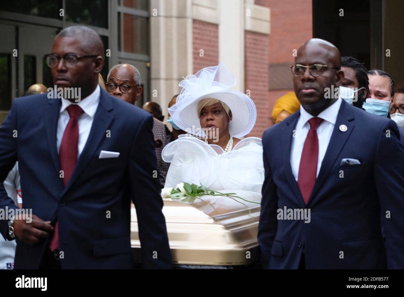 Ben miller 2020 hi-res stock photography and images - Alamy