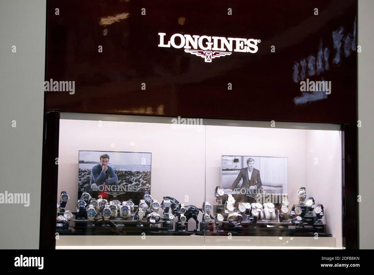 Longines logo hi-res stock photography and images - Alamy
