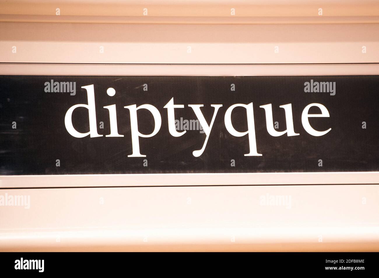 Diptyque Logo