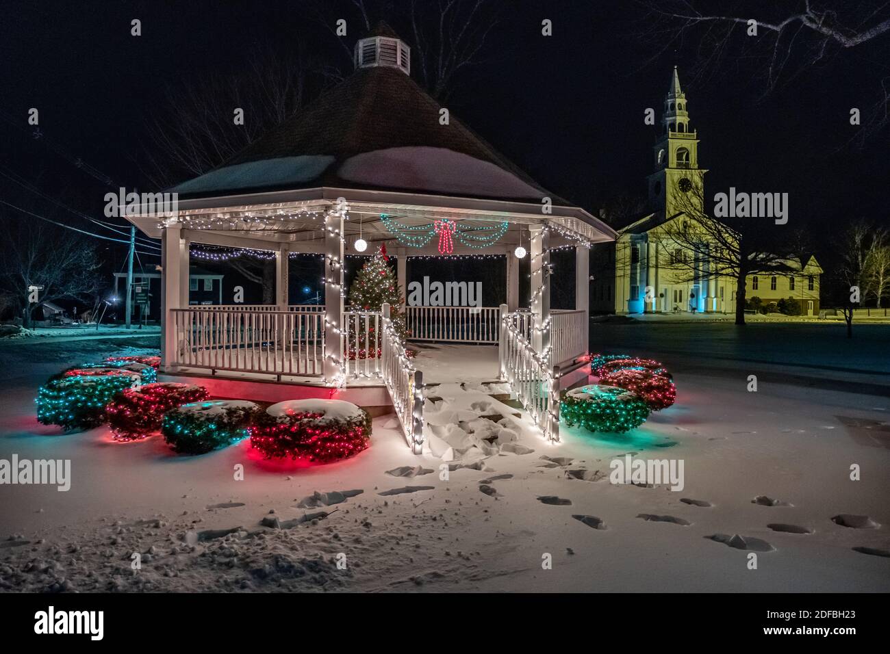 The bandstand on the Templeton, Massachusetts town common decorated for ...