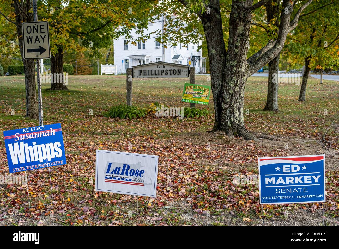 Rural signs hi-res stock photography and images - Alamy