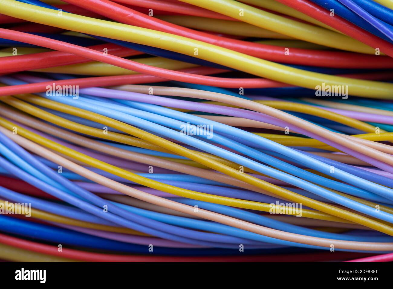 Wire systems hi-res stock photography and images - Alamy