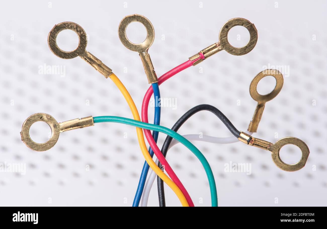 Ring crimp terminal connectors hi-res stock photography and images - Alamy