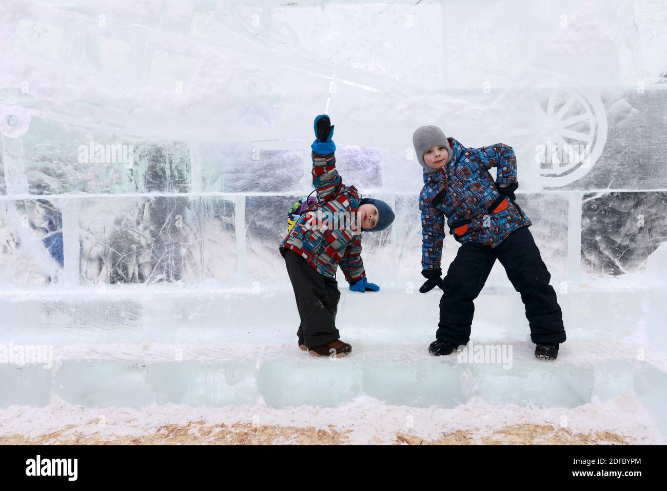Freeze brothers hi-res stock photography and images - Alamy
