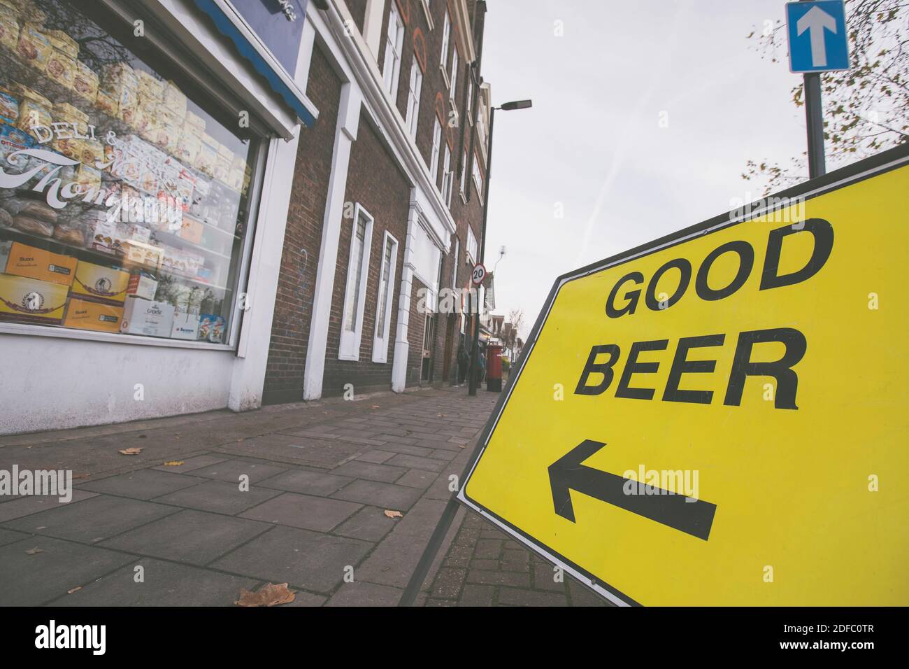 Beer Road Sign High Resolution Stock Photography and Images - Alamy