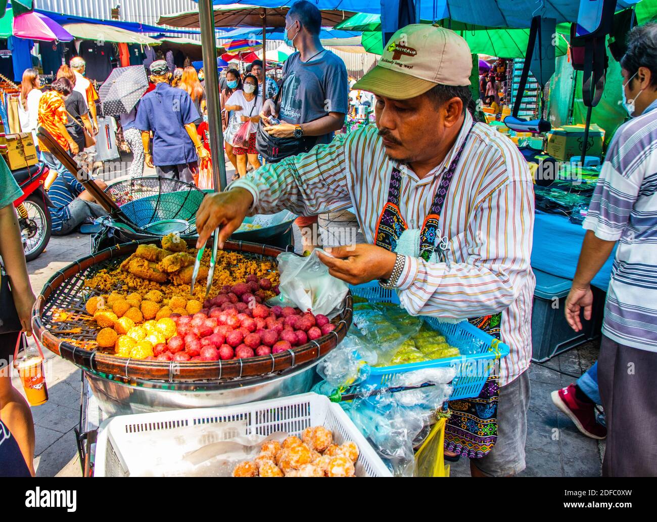 Sampeng hi-res stock photography and images - Alamy