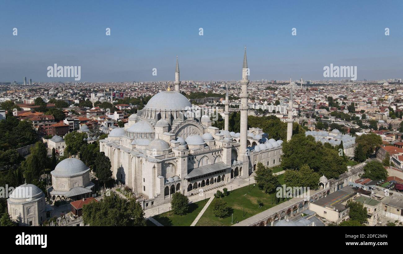 Islamic architecture suleymaniye mosque aerial hi-res stock photography ...