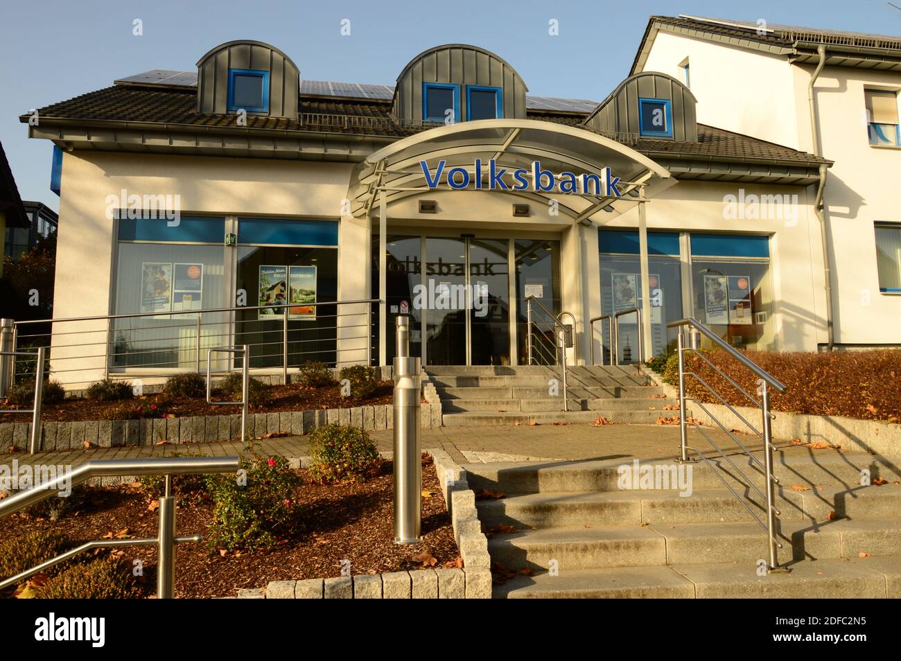 House facade building coins hi-res stock photography and images - Alamy