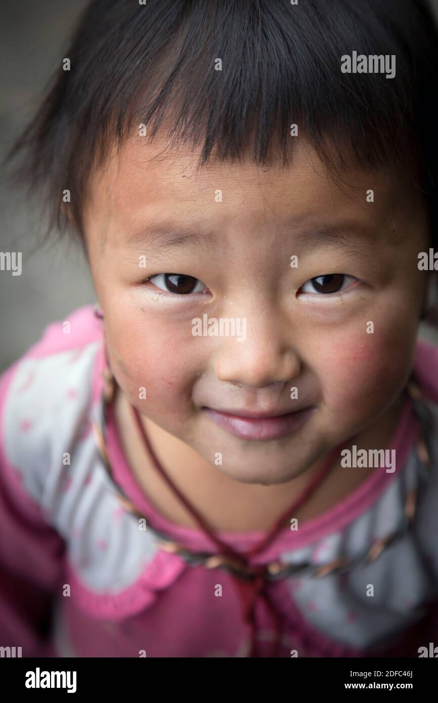 Vietnam, Black Hmong child in Sapa Stock Photo - Alamy