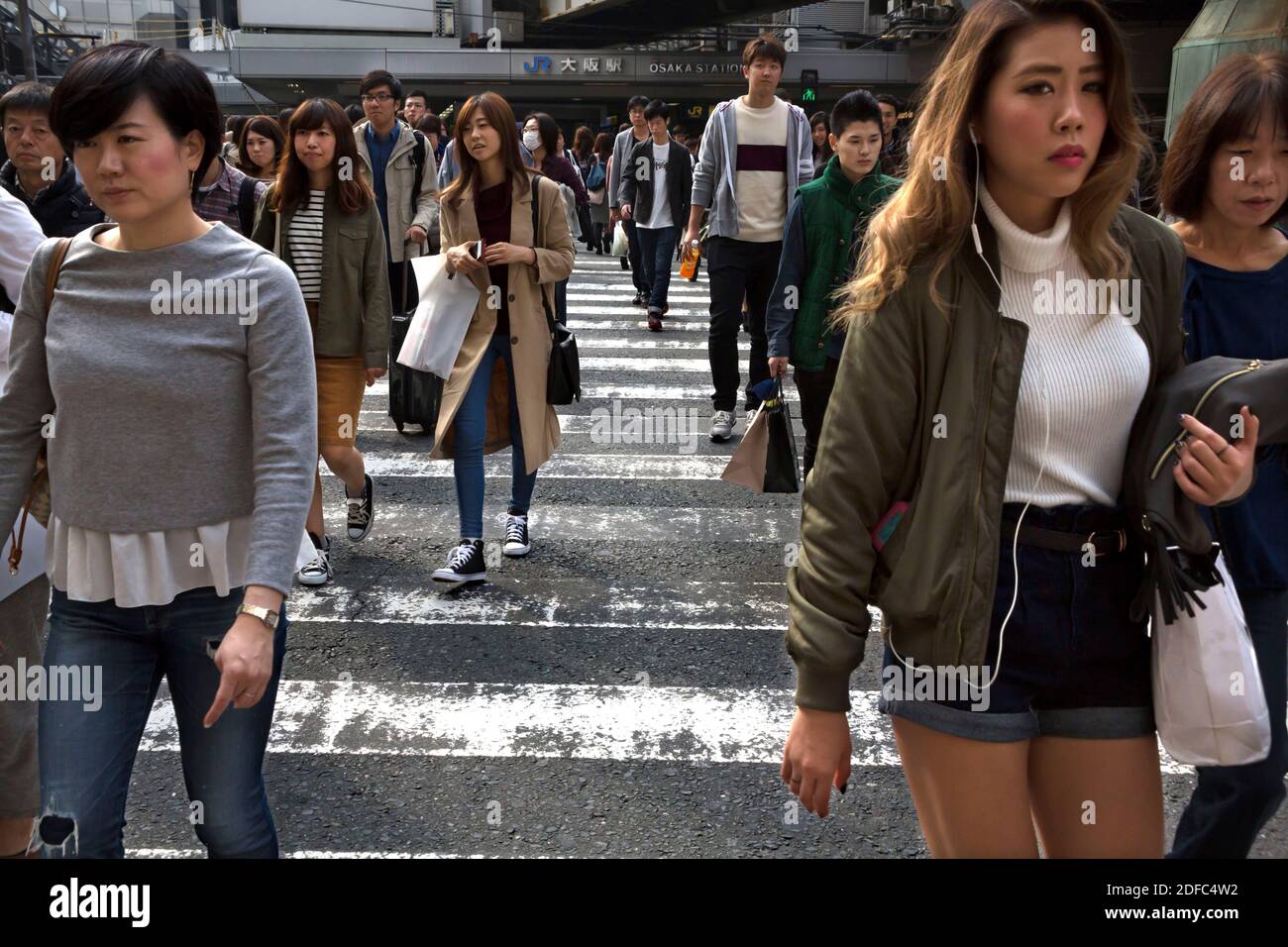 Japan, crowd at Osaka station Stock Photo - Alamy