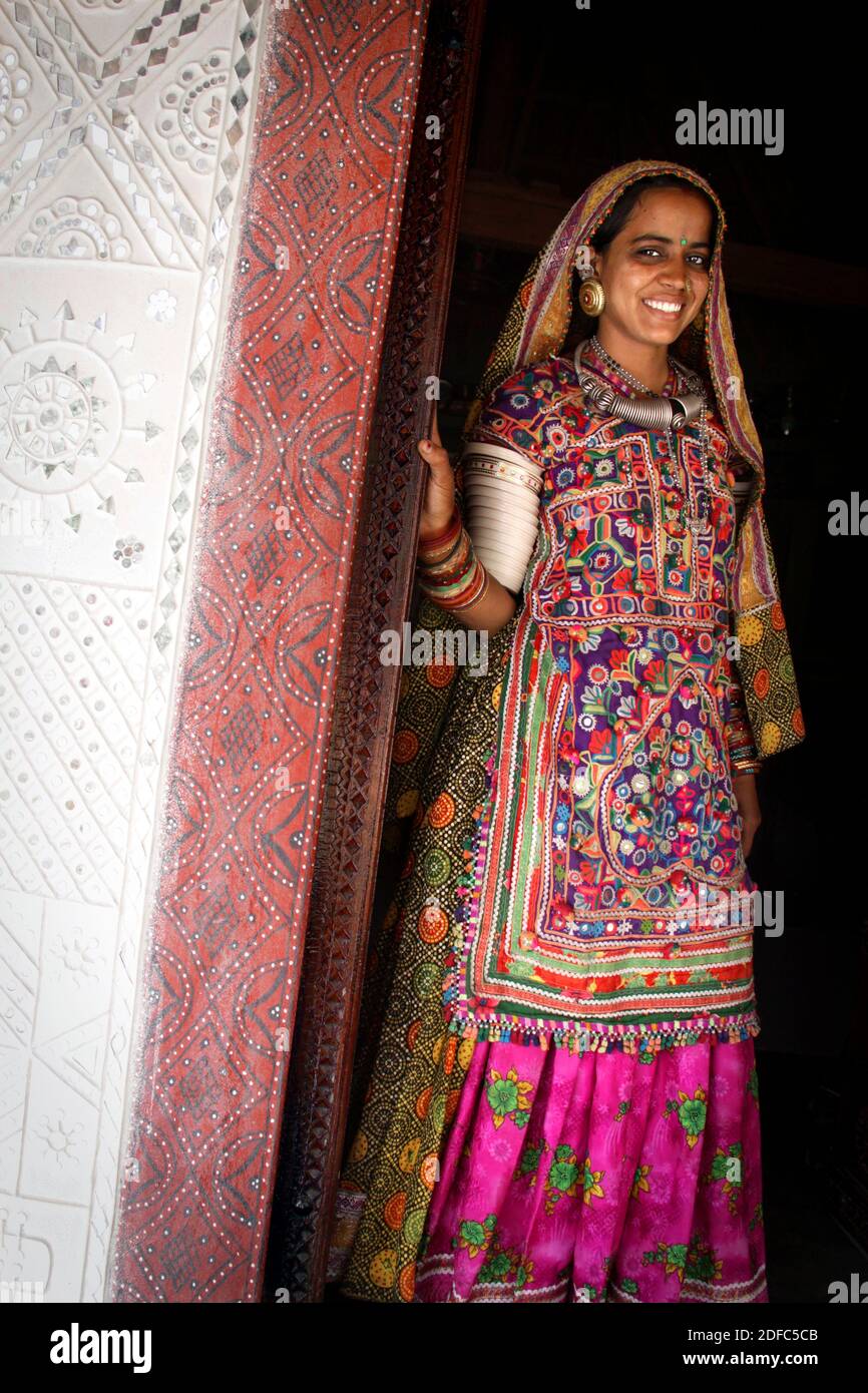 India, Gujarat, woman of the Meghwal tribe with traditional tribal ...