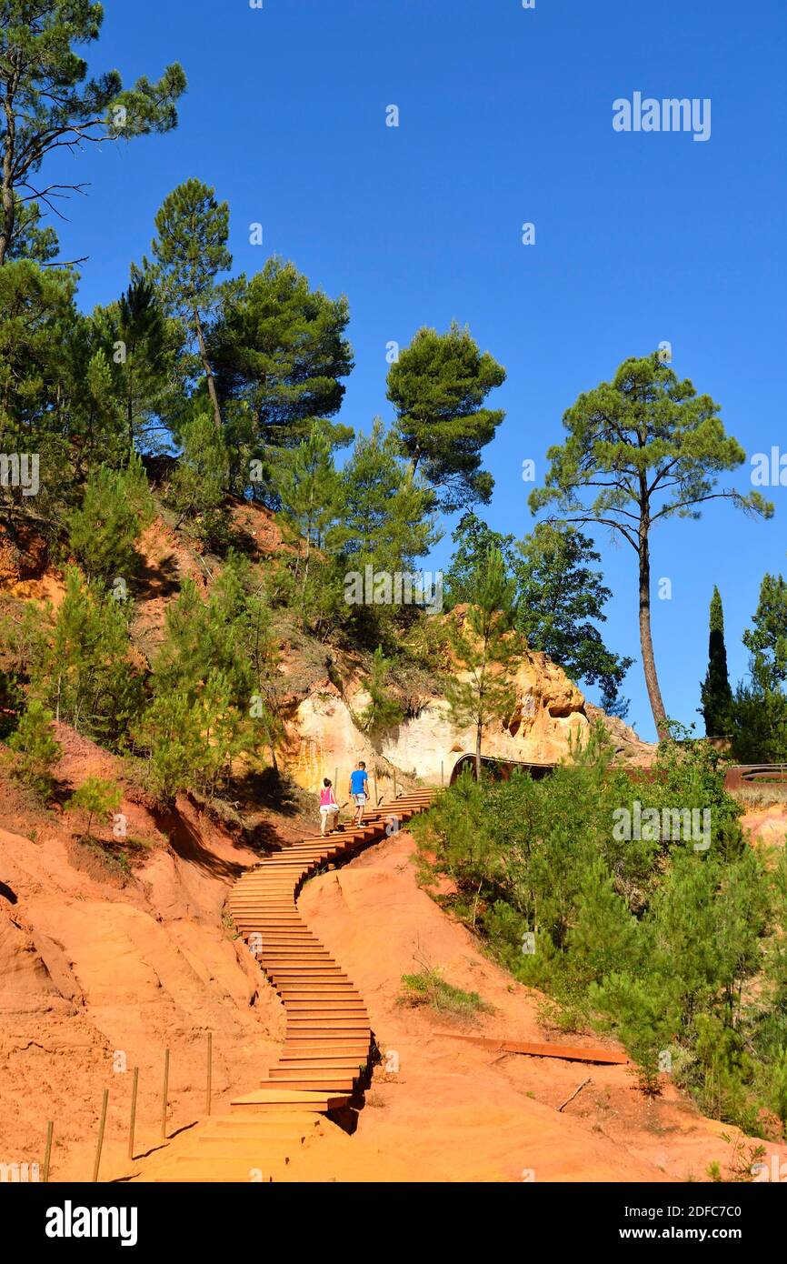 France, Vaucluse, regional natural park of Luberon, Roussillon, labeled ...
