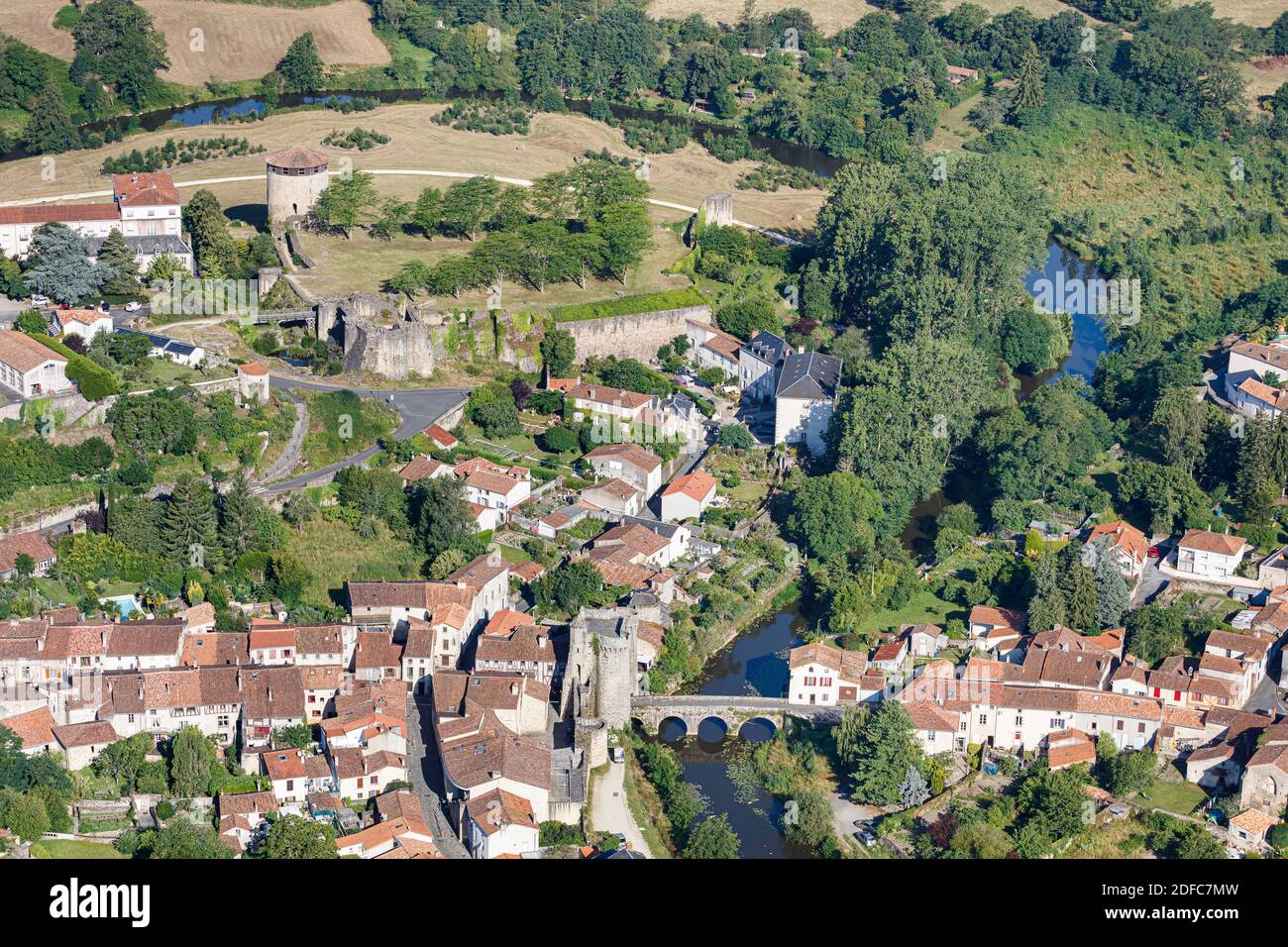 France, Deux Sevres, Parthenay, St James gate and bridge on Le Thouet ...