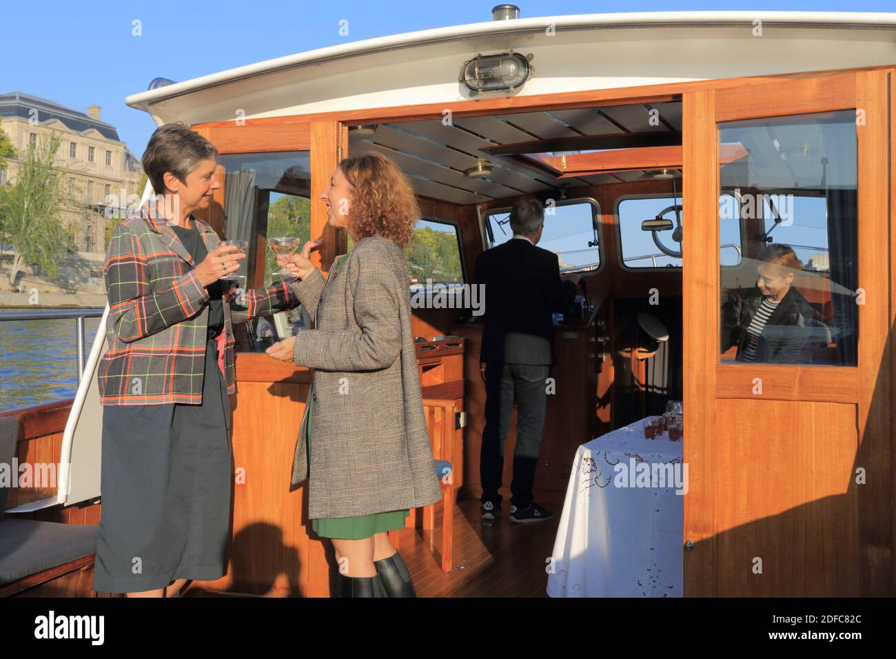 France, Paris, cruise on the Seine Priv?e boat, aperitif with ...