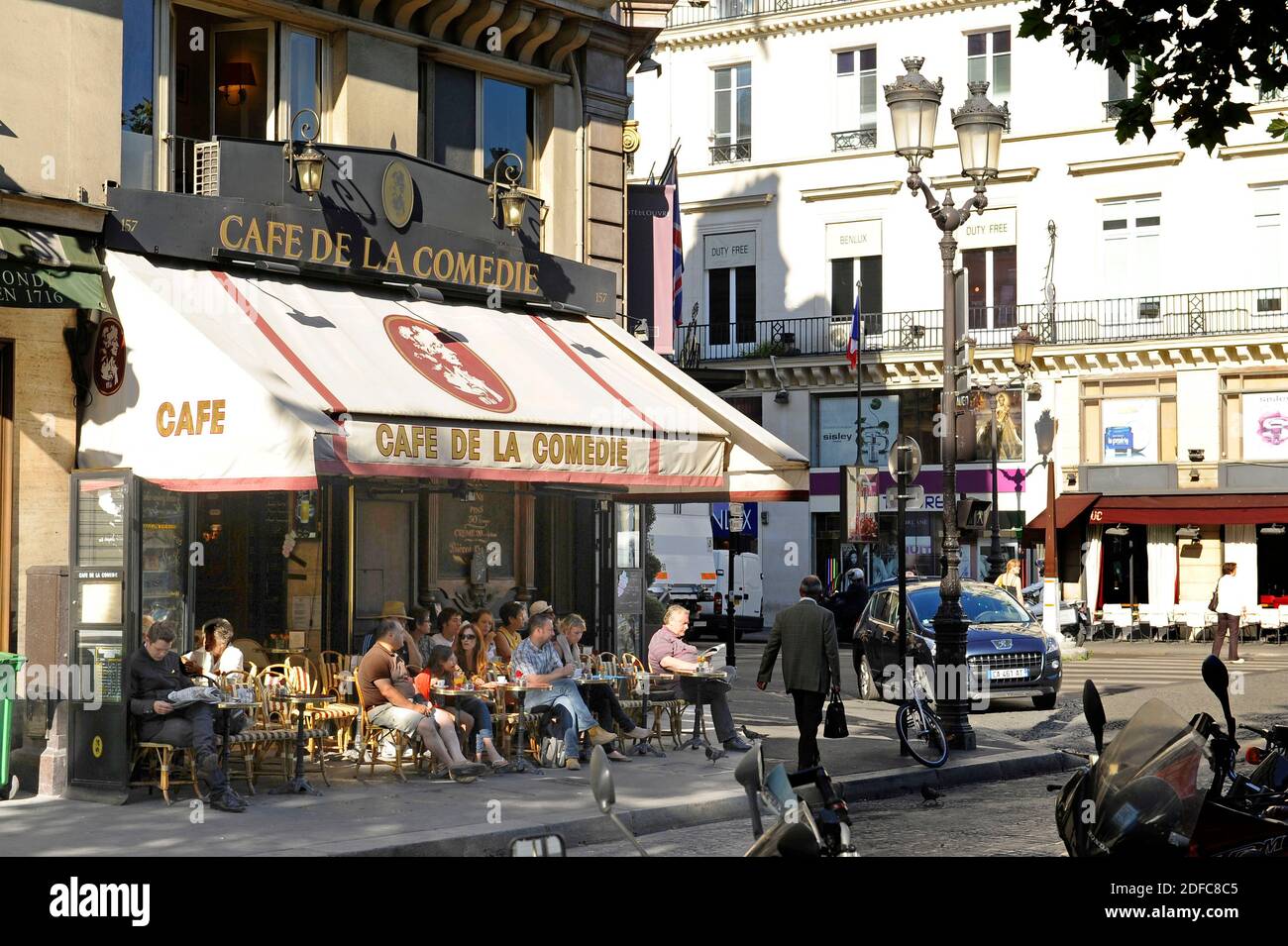 France, Paris, Palais Royal, place Colette Stock Photo - Alamy