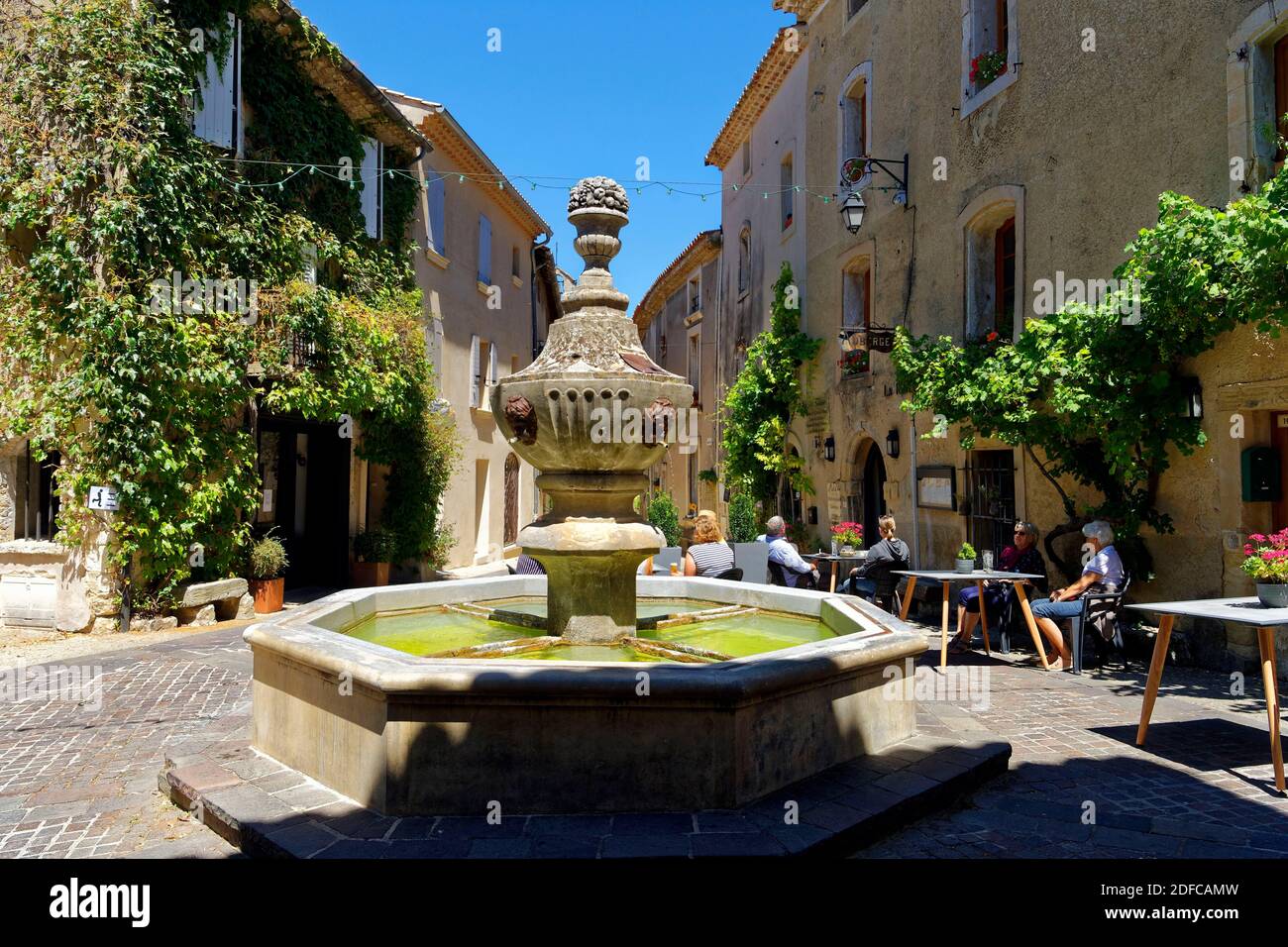 France, Vaucluse, Venasque, labelled Les Plus Beaux Villages de France ...
