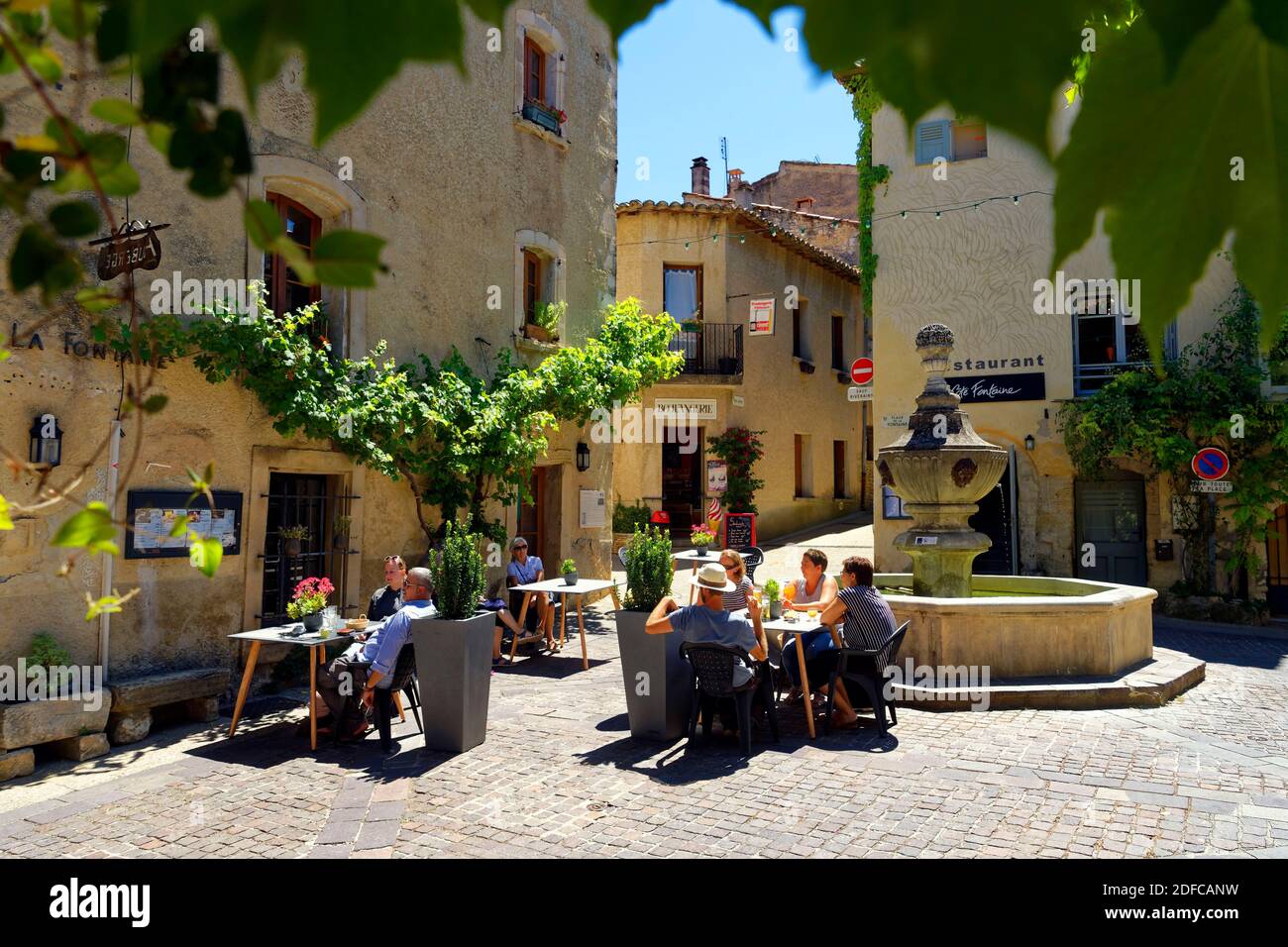 France, Vaucluse, Venasque, labelled Les Plus Beaux Villages de France ...