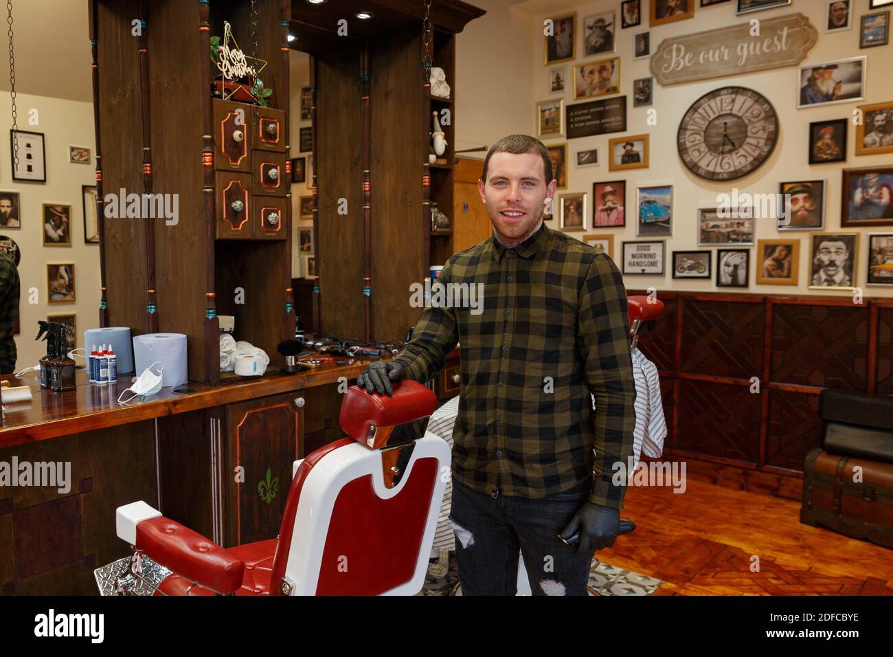 Barber coleman hi-res stock photography and images - Alamy