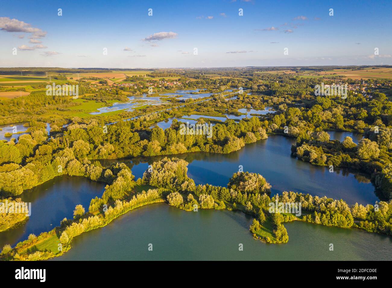 France, Somme (80), Vall?e de la Somme et de la Stock Photo - Alamy