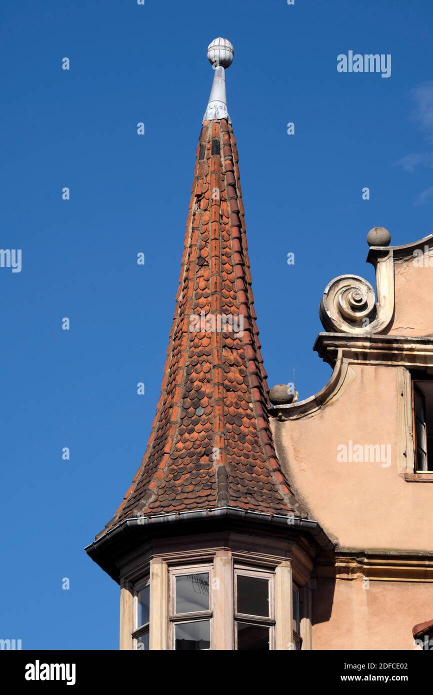 Octagonal turret hi-res stock photography and images - Alamy