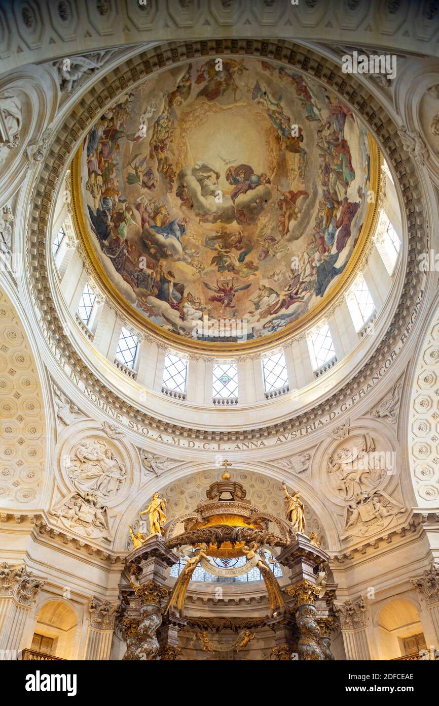 France, Paris, church of Val de Grace, catholic, Baroque style (1667 ...