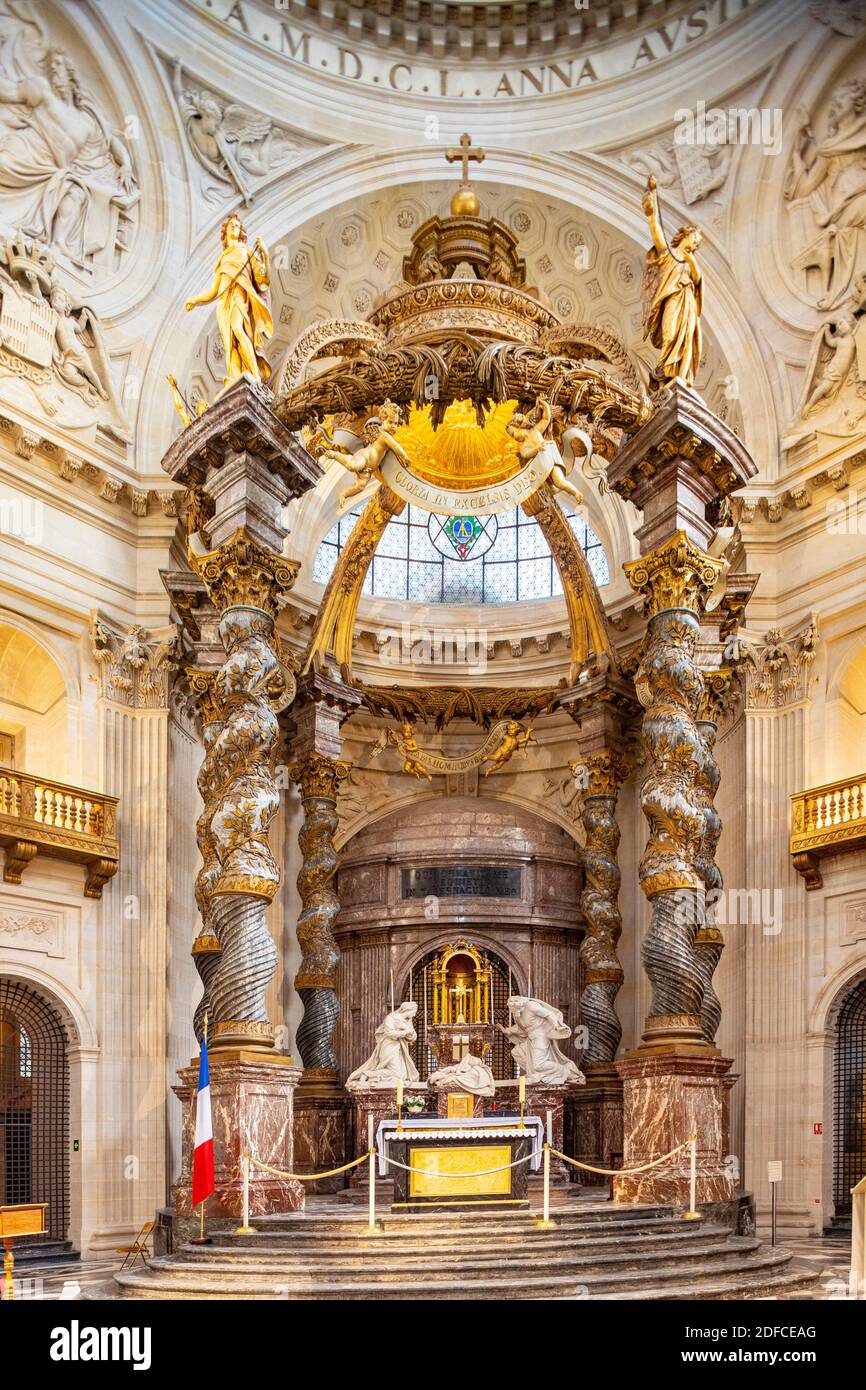 France, Paris, church of Val de Grace, catholic, Baroque style (1667 ...