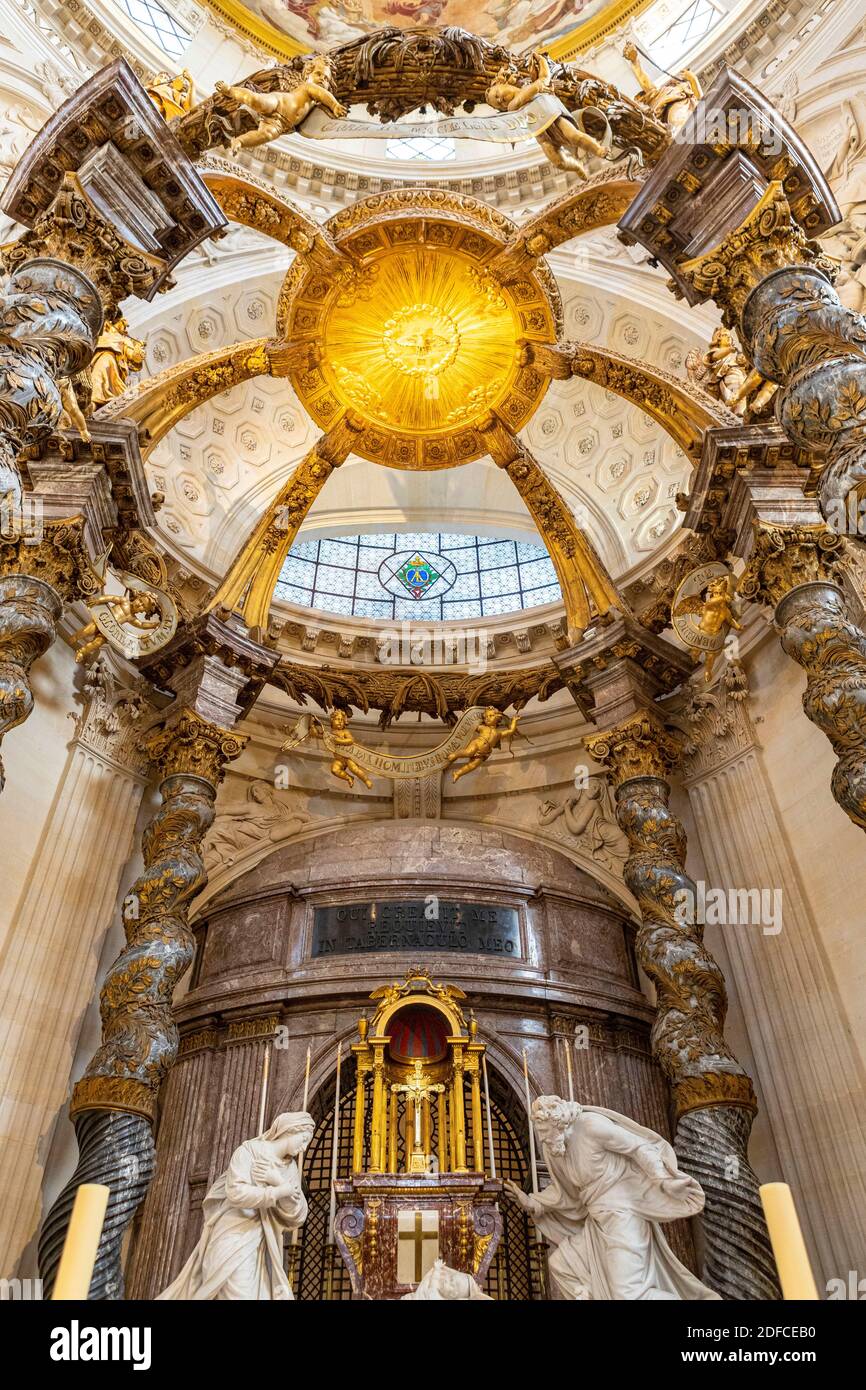 France, Paris, church of Val de Grace, catholic, Baroque style (1667 ...