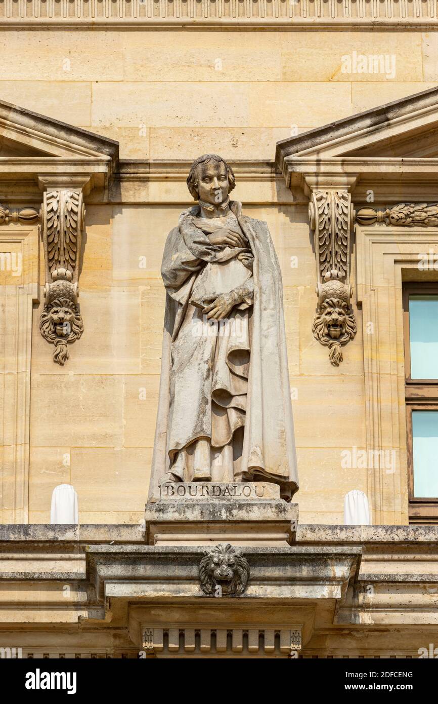 France, Paris, Louvre Palace, Cour Napoleon, Colbert wing, statue of ...