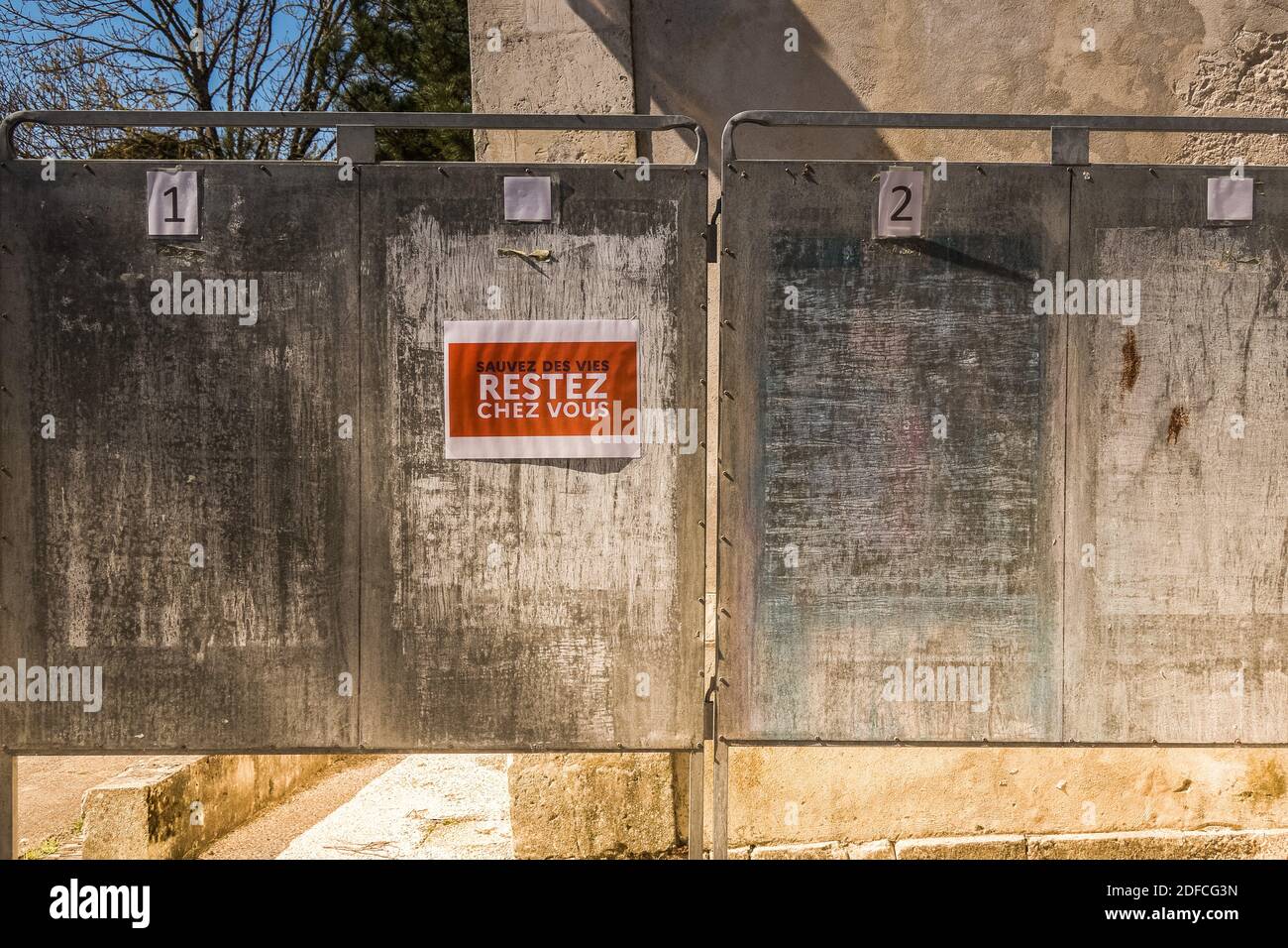 Electoral campaign sign or poster hi-res stock photography and images ...