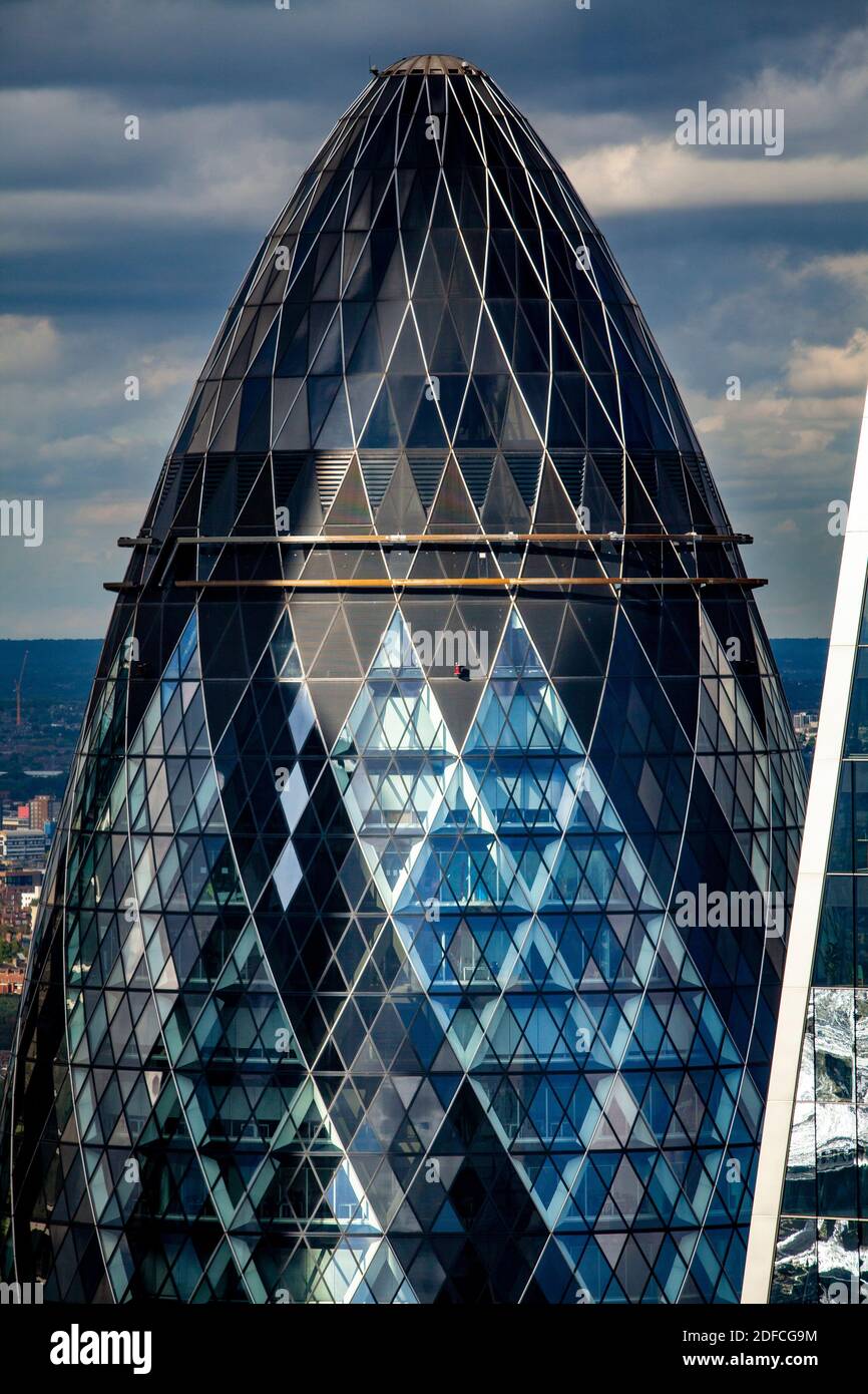 The gherkin london landscape hi-res stock photography and images - Alamy