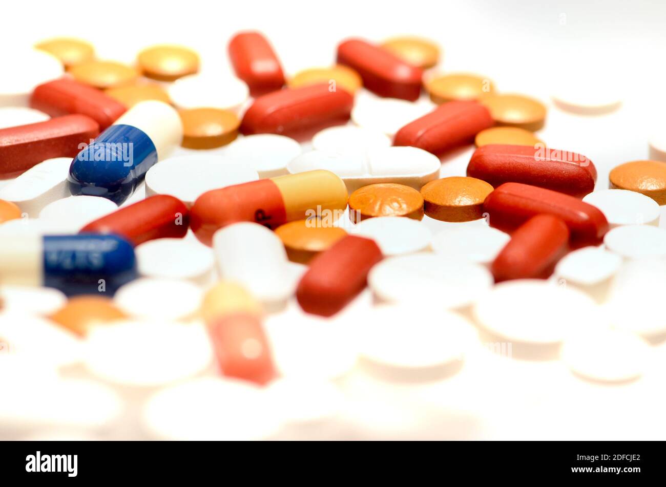 Mixture of prescription drugs: pills, tablets, capsules Stock Photo - Alamy