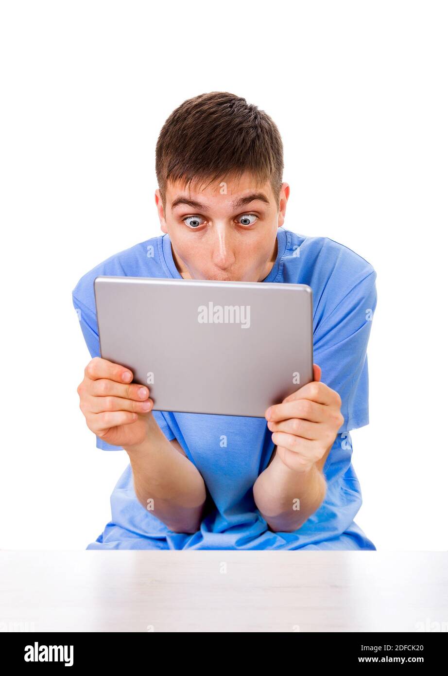 Man shock surprise computer hi-res stock photography and images - Alamy